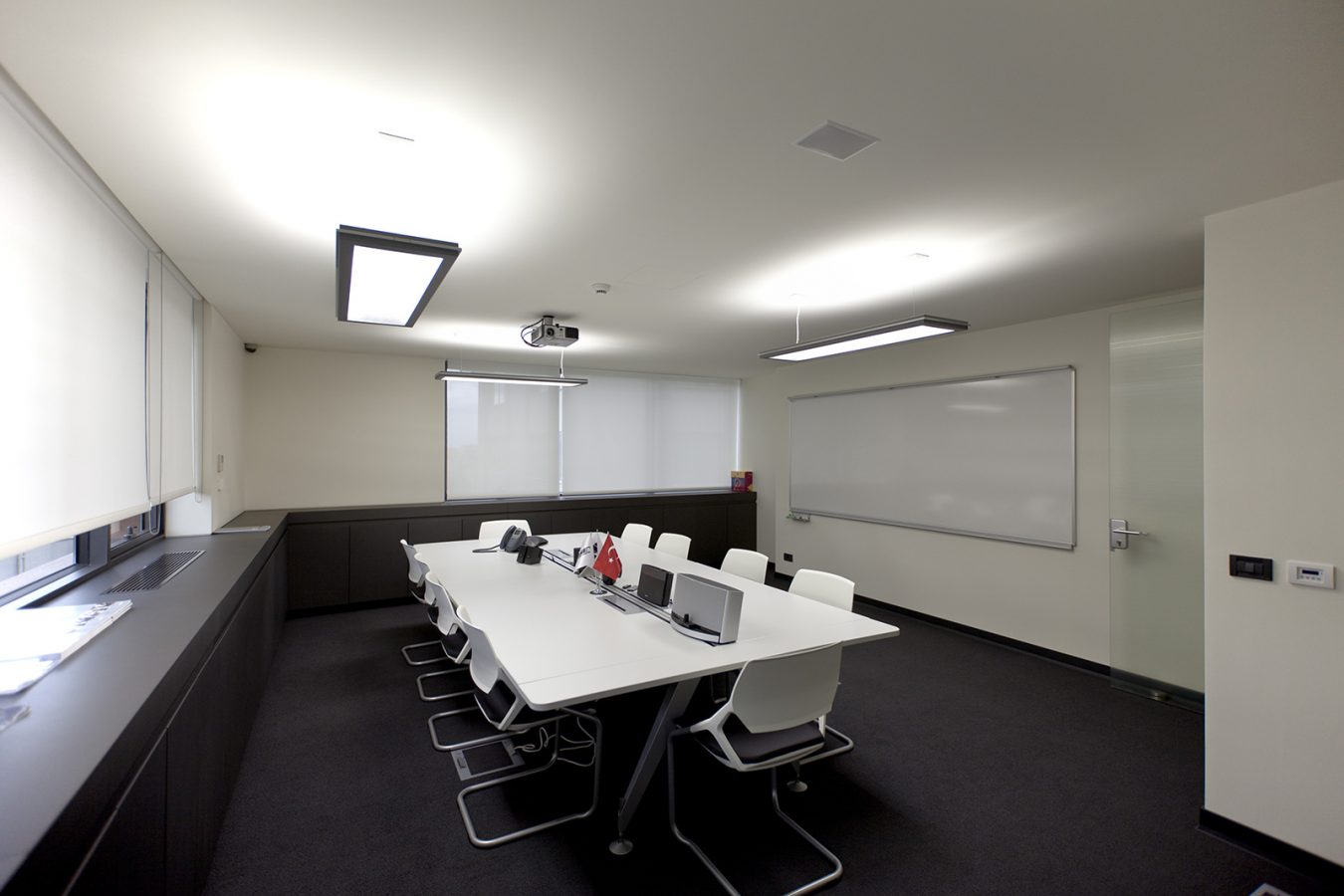 Bose Turkey Headquarters – Toner Architects